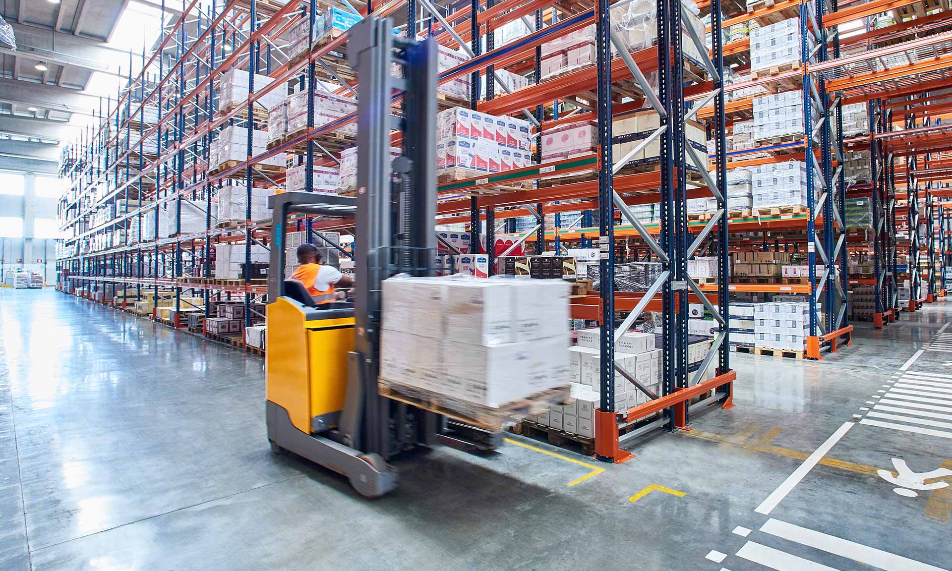 Storage Forklift Market Advancements In Warehouse And Material