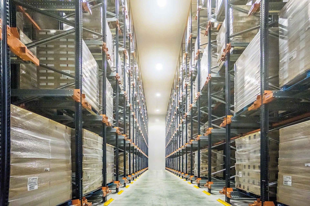 Minimum stock levels: definition and strategies - Mecalux.com