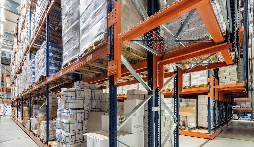 Racking pick and deposit (P&D) stations - Mecalux.com