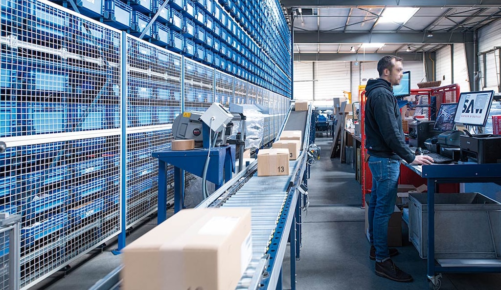 The importance of packing in the warehouse - Mecalux.com