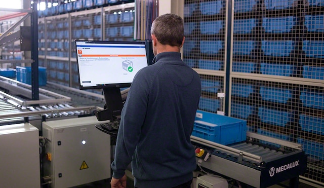 PLC automation: definition and functions - Mecalux.com