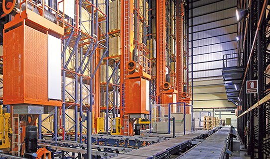 Automated warehouses for pallets | Automated Warehouses - Mecalux.com