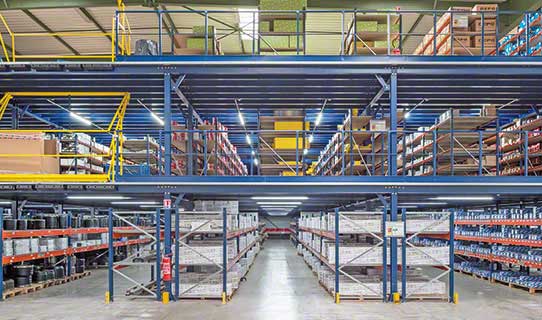 Decathlon: warehouse for sporting goods - Mecalux.com