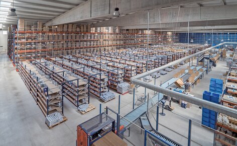 Success story of the Cofan picking warehouse in Spain - Mecalux.com