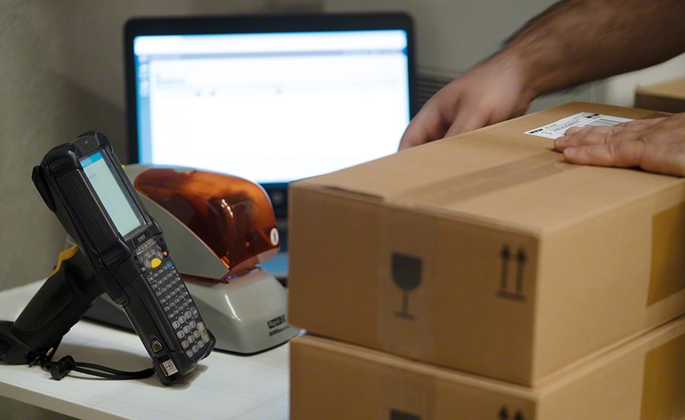 Multi-Carrier Shipping Software - Mecalux.com