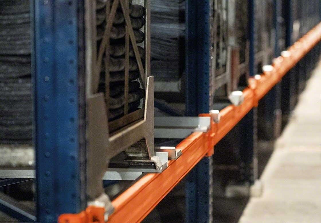 How to store tires successfully - Mecalux.com