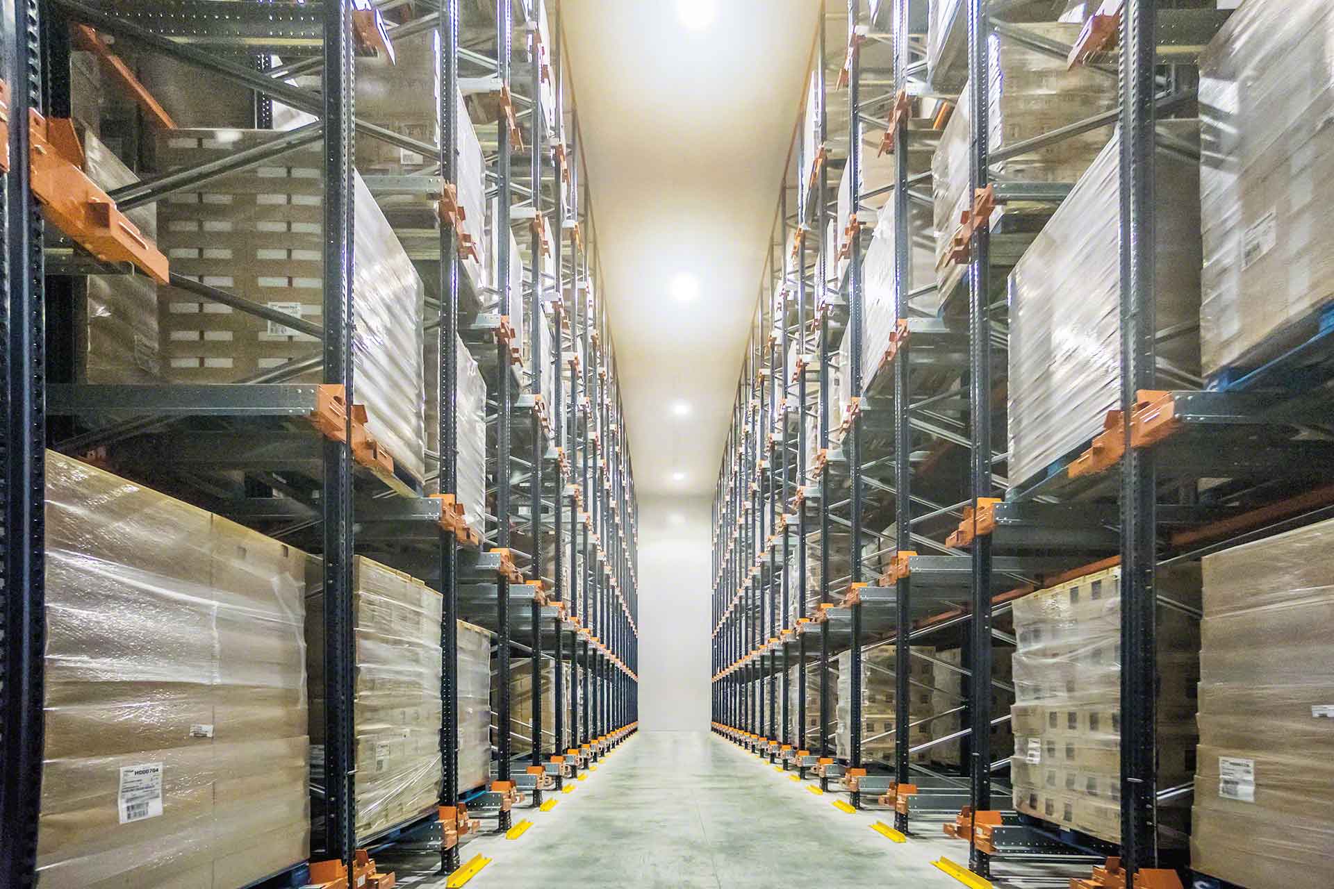 Minimum stock levels: definition and strategies - Mecalux.com