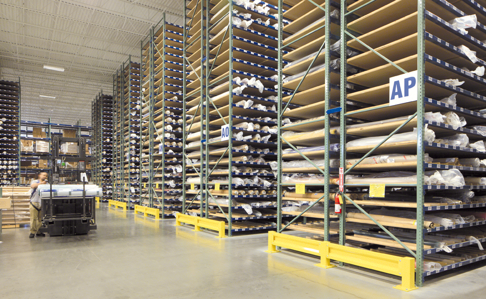 Cantilever & High-height Selective pallet rack in Trivantage USA ...