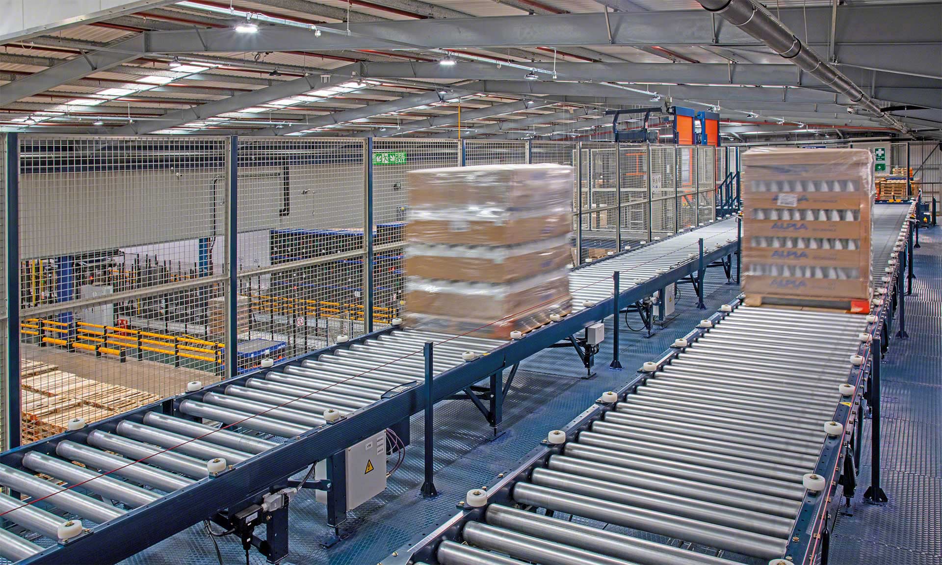 Distribution logistics: Definition and optimization - Mecalux.com