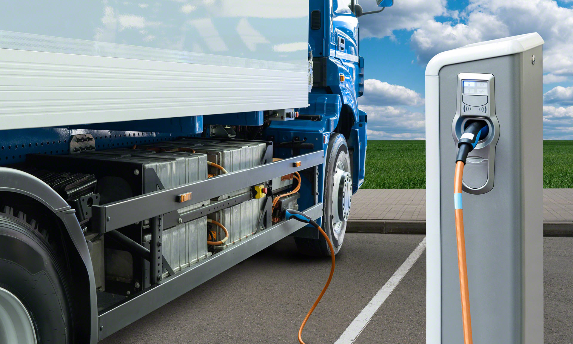 Electric vehicles in logistics & transport - Mecalux.com