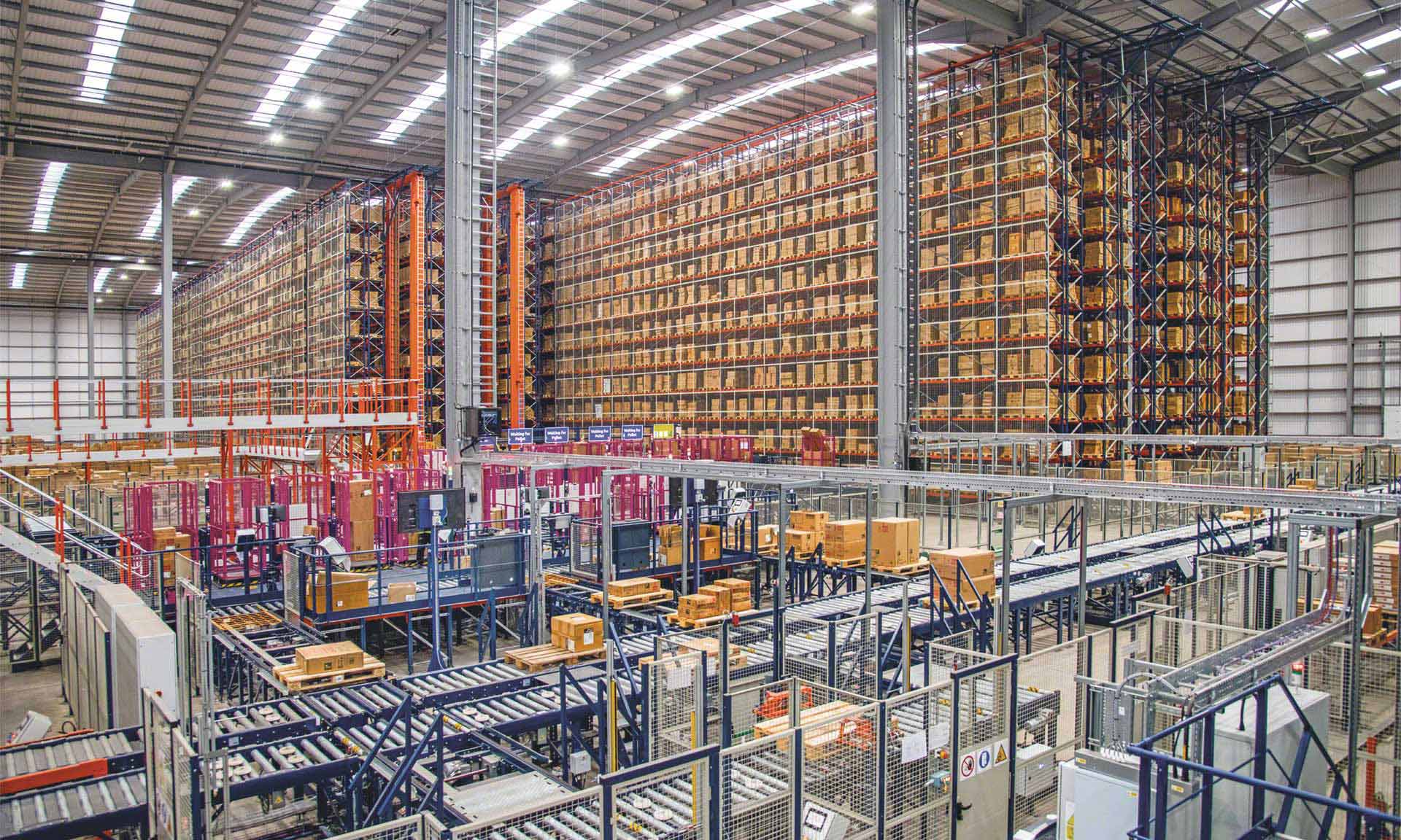 Greenfield vs. brownfield logistics projects - Mecalux.com