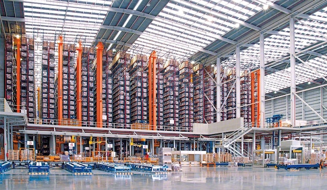 Machine customers revolutionise retail - Mecalux.com