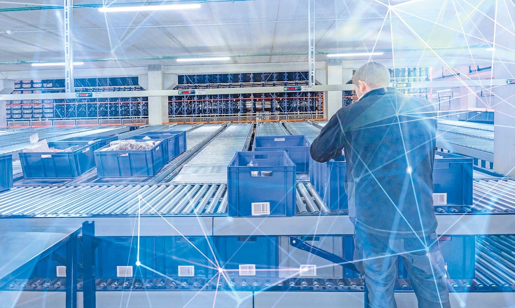 Picking systems for warehouse efficiency - Mecalux.com