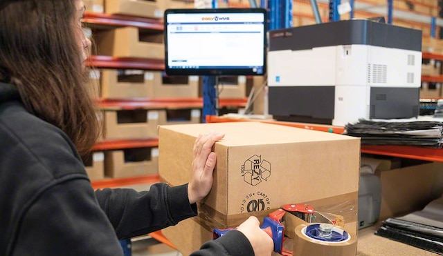 Putwall In Ecommerce Warehouses Mecalux