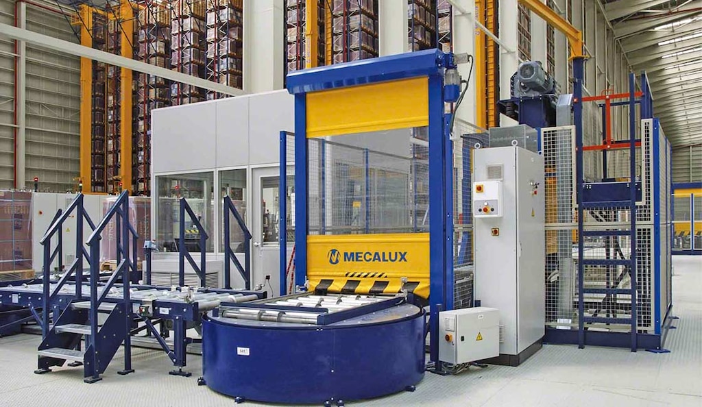 Slave pallet: Definition and main applications - Mecalux.com