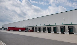 Warehouse areas: types and optimisation - Mecalux.com