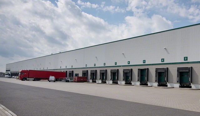 Warehouse areas: types and optimisation - Mecalux.com
