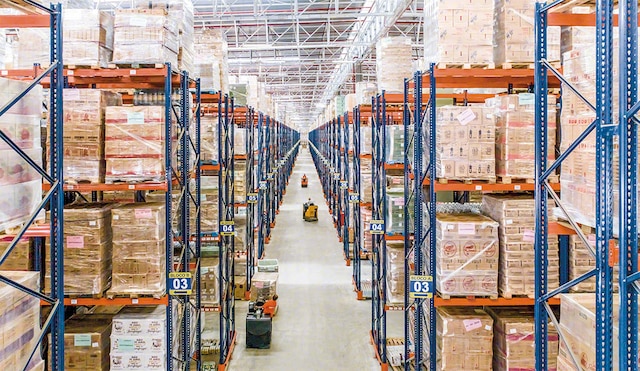 Warehouse areas: types and optimisation - Mecalux.com