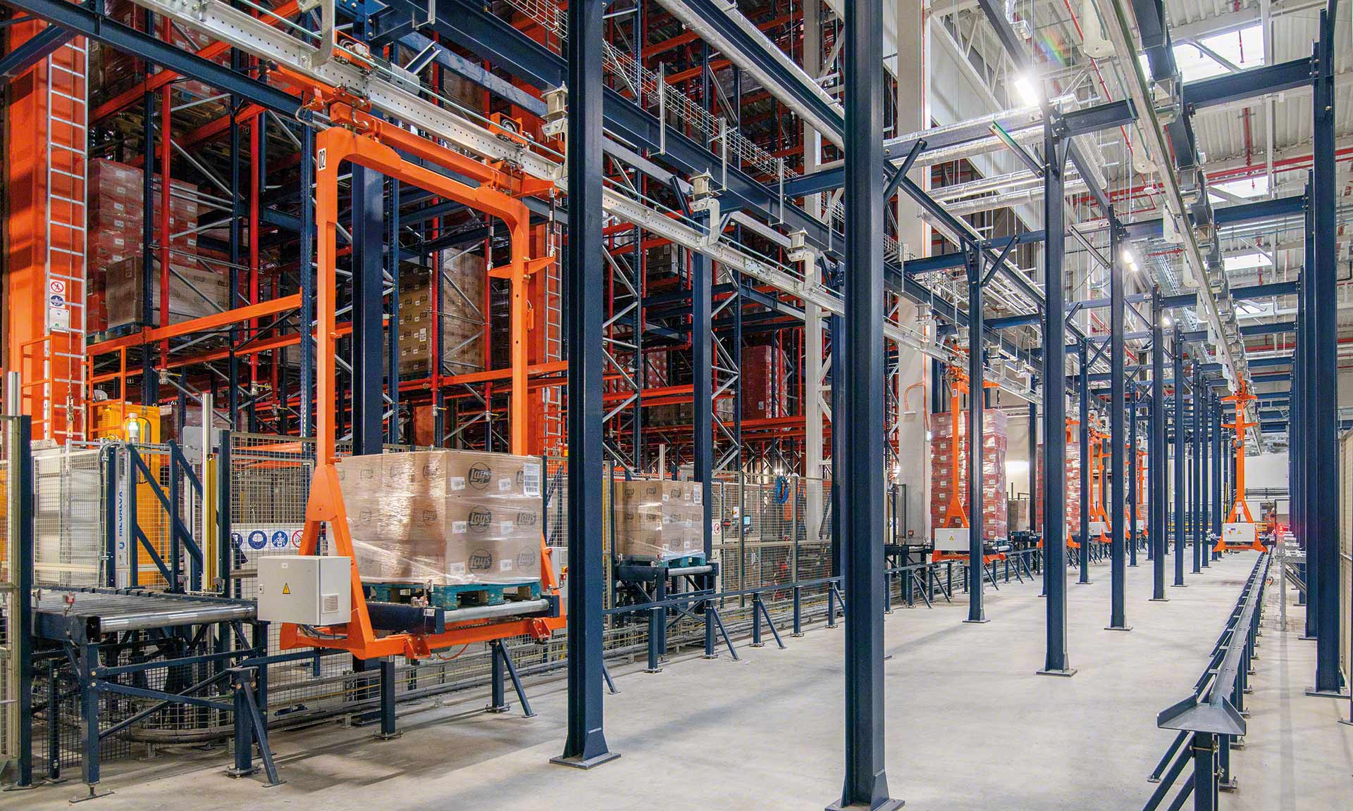 Warehouse optimisation and its advantages - Mecalux.com
