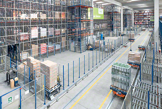 Electric Monorail Conveyor System - Mecalux.com