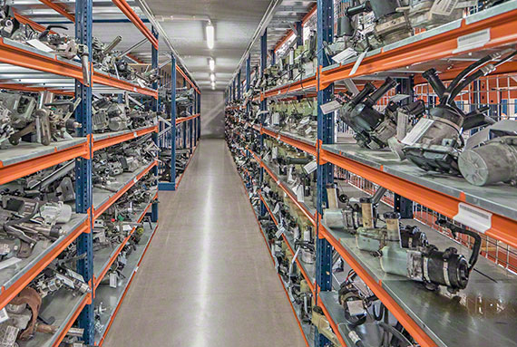 Heavy Duty Storage Racks and Shelving - Mecalux.com