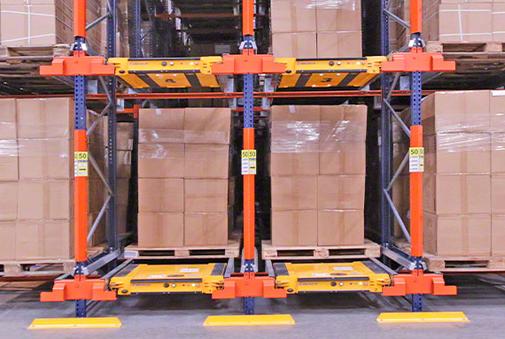 Pallet Shuttle Racking System - Mecalux.com