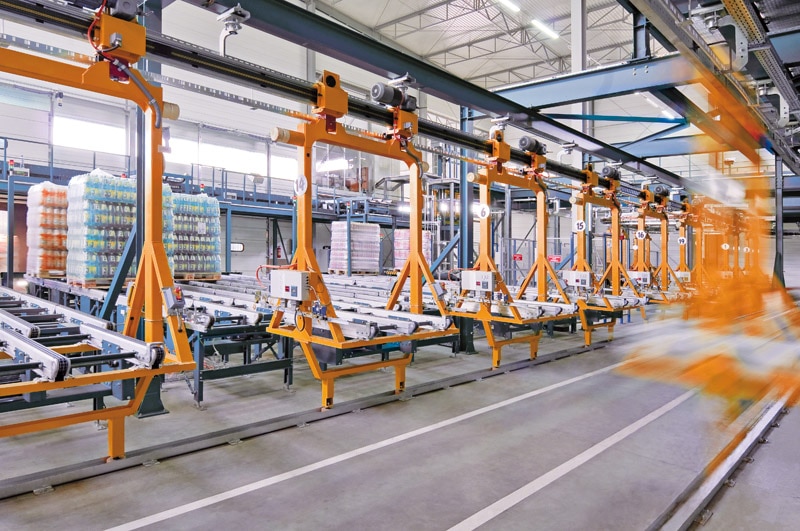 Electrified monorails: pros and cons - Mecalux.com