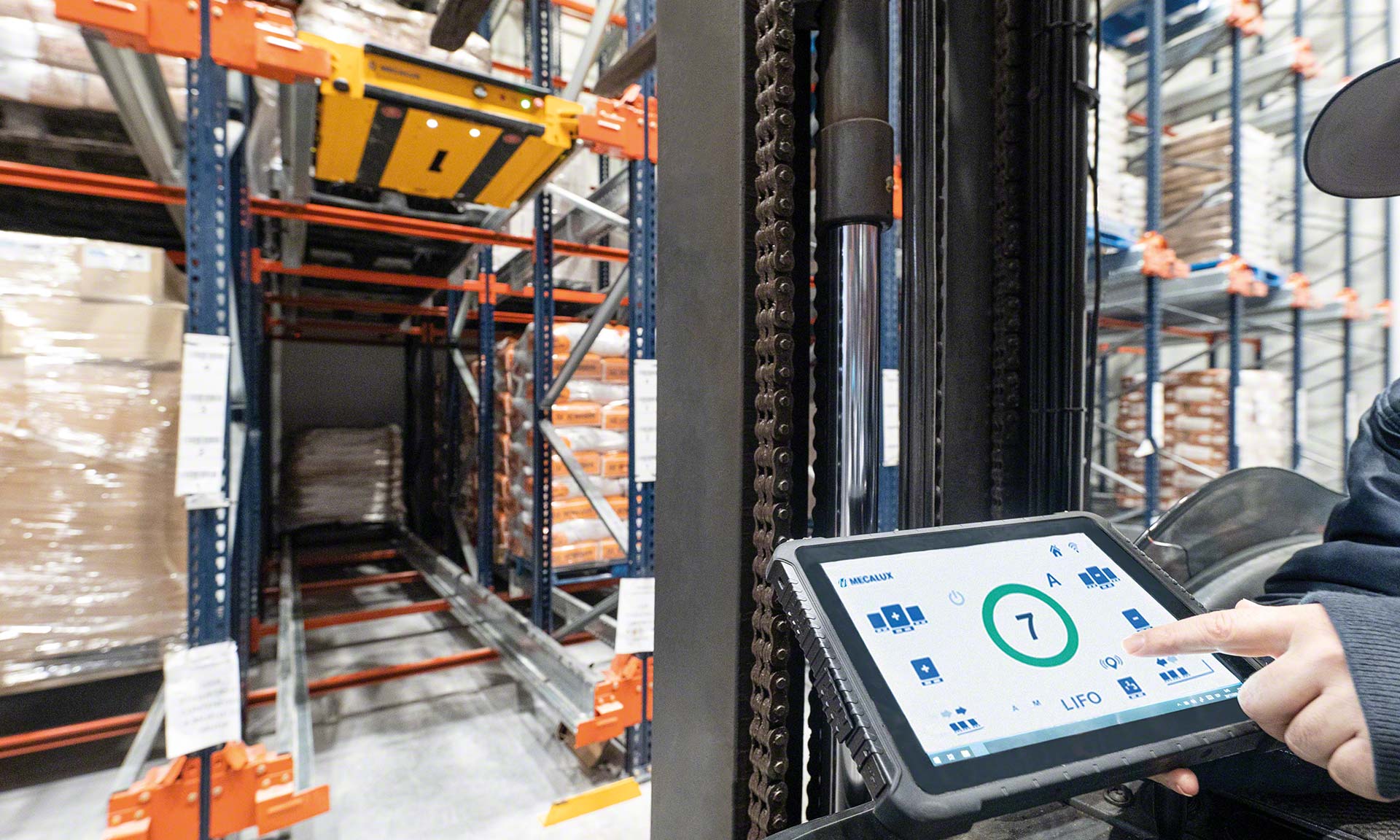 Legacy Manufacturing: optimised warehouse in Iowa - Mecalux.com